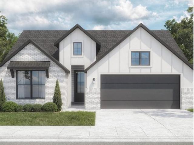 4653 Commack Dr, Fort Worth, TX 76179