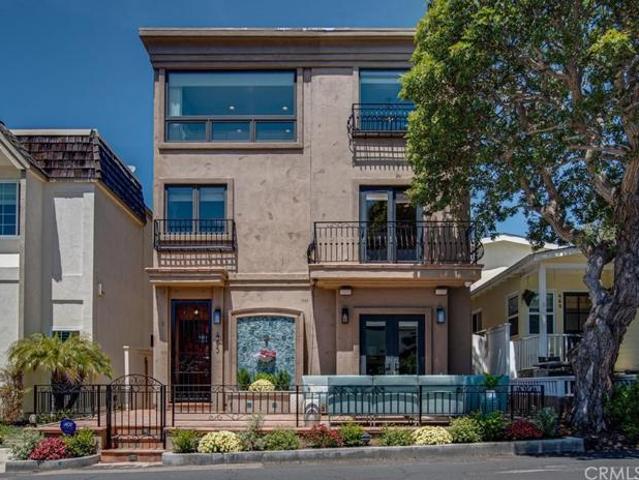 465 32nd St, Manhattan Beach, CA 90266