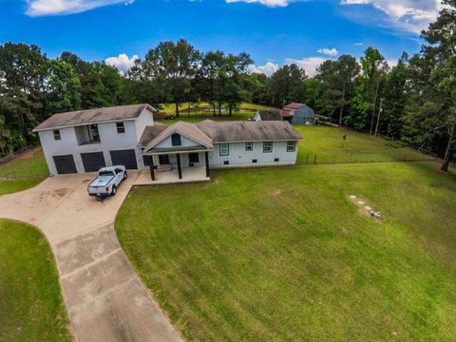 465 County Road 331, De Berry, TX 75639