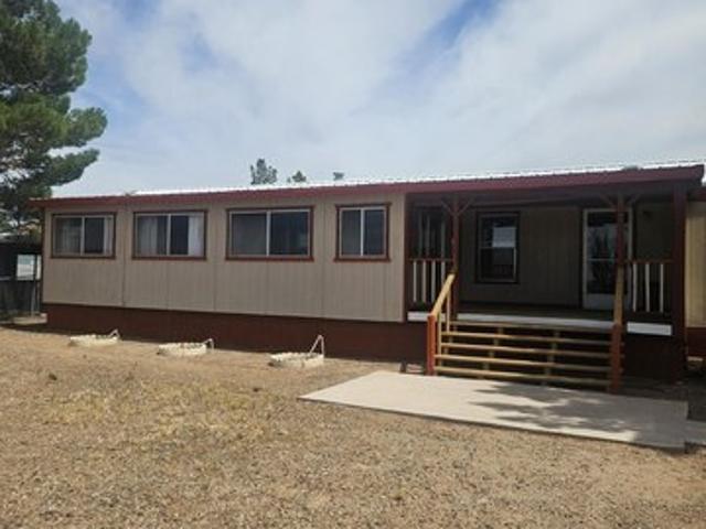465 Apache Hills Dr NE, Deming, NM 88030