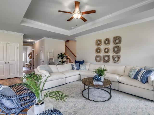 465 Atamasco Ct