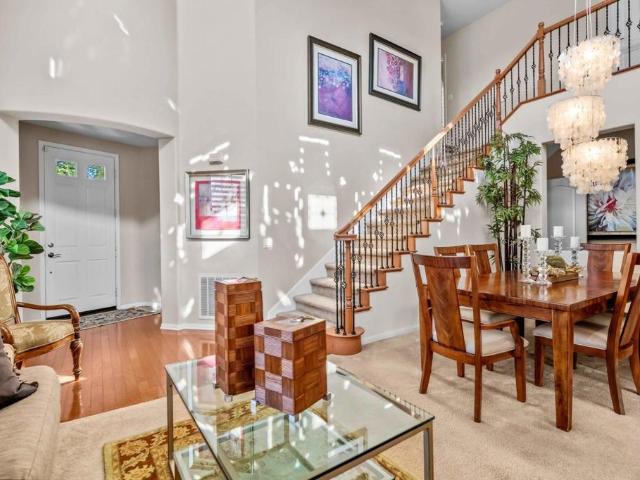 465 Avenida Antonio