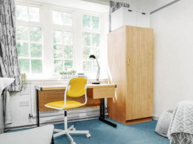 465 Bedroom Shared Living/roommate Leeds Leeds LS90561203