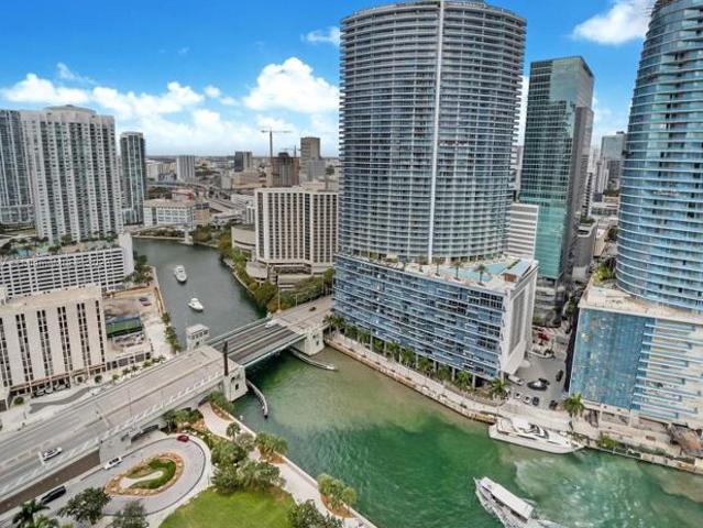 465 Brickell Ave #3206, Miami, FL 33131