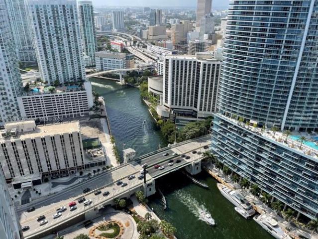 465 Brickell Ave #4006, Miami, FL 33131
