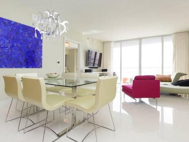 465 Brickell Ave #4305, Miami, FL 33131