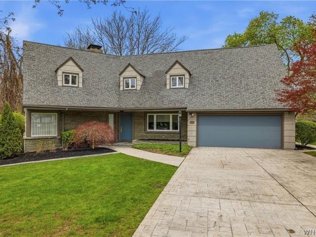 465 Fort Gray Dr, Lewiston, NY 14092