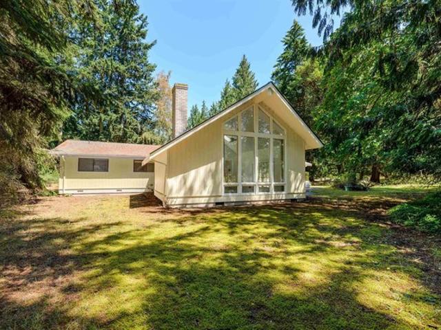 465 Kirner Rd, Sequim, WA 98382