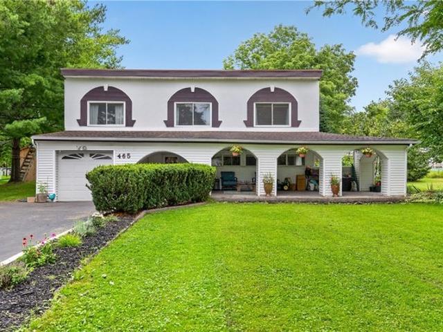 465 Hollybrook Rd, Rochester, NY 14623