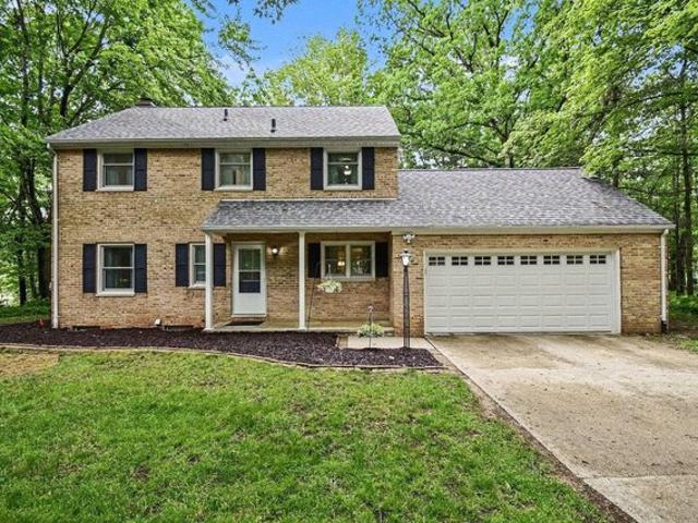 465 Hiawatha Dr, Mount Pleasant, MI 48858