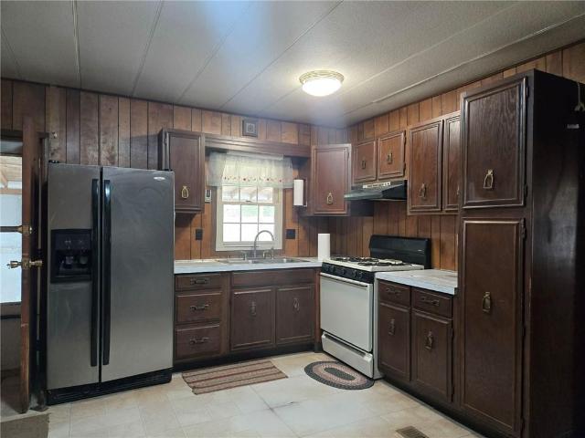 465 Isle Rd, Butler, PA 16001 | MLS #1746 | Compass
