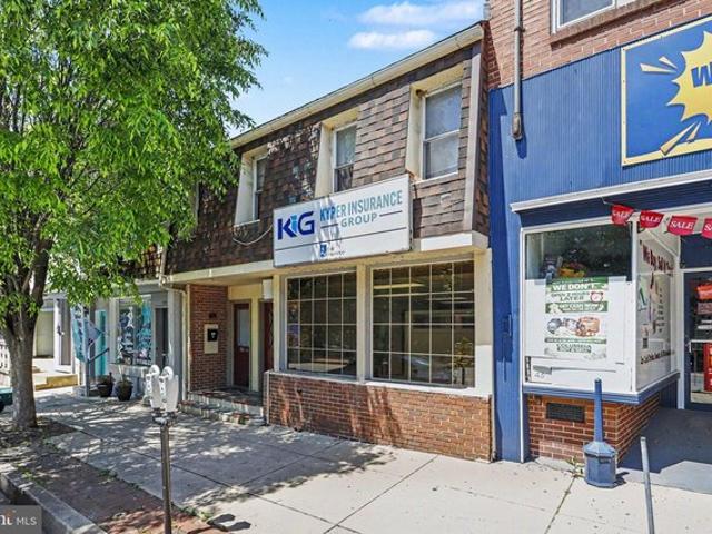 465 Locust St, Columbia, PA 17512