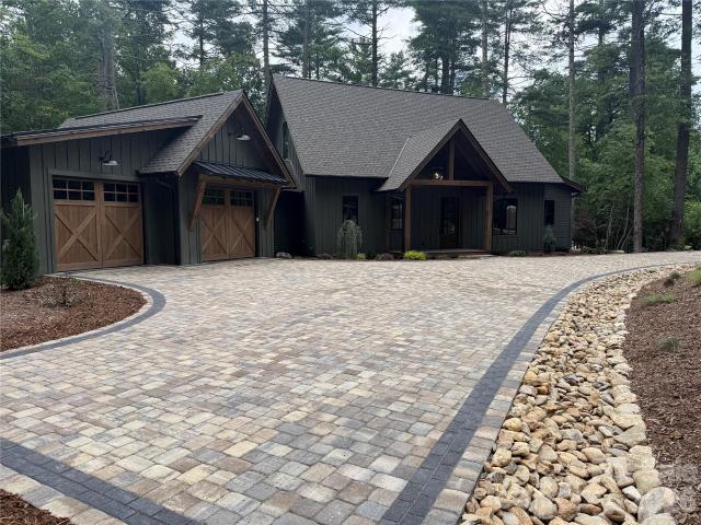 465 Mountain Brook Trail