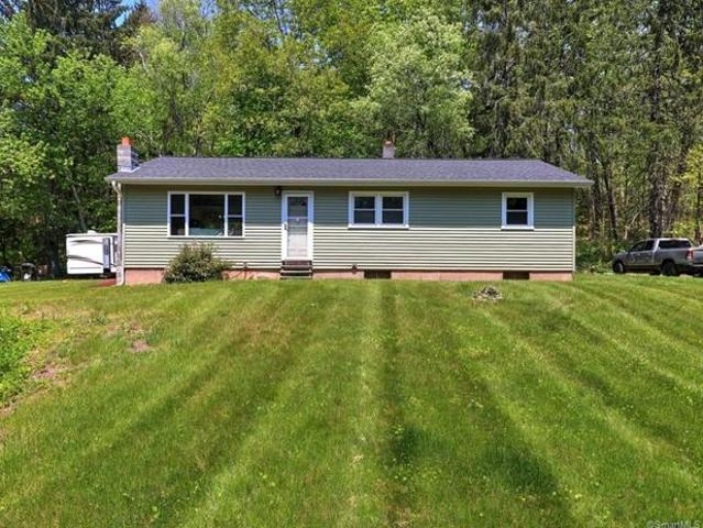 465 Main St N, Woodbury, CT 06798
