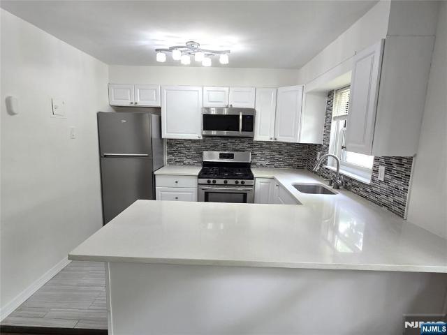 465 Maple Hill Drive # 48