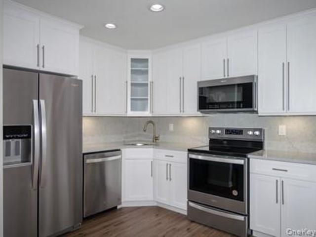 465 New Hwy, Unit C14, Copiague, NY 11726 | MLS #960717