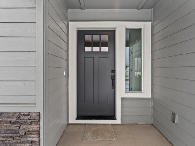 465 NW Monte Vista Ave, Madras, OR 97741