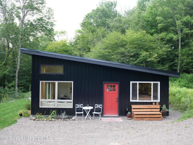 465 Scott Road