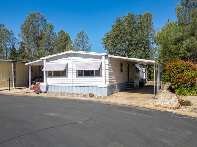 465 Silkwood Dr, Redding, CA 96003
