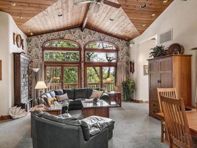 465 Sugarloaf Road