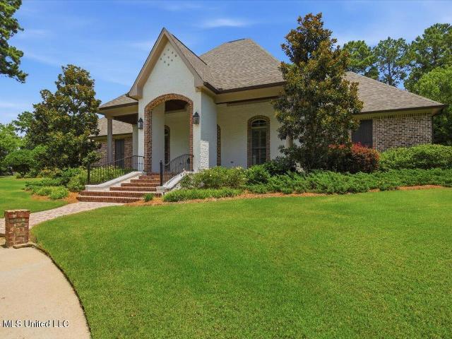 465 Pembrooke Drive