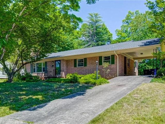 465 Pennsylvania Ave, Winston Salem, NC 27104