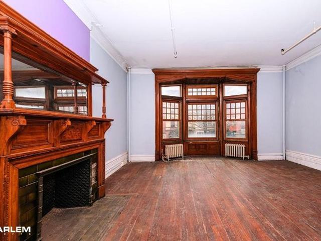 465 W 144th St, New York, NY 10031