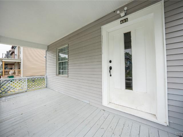 465 Woodlawn Avenue