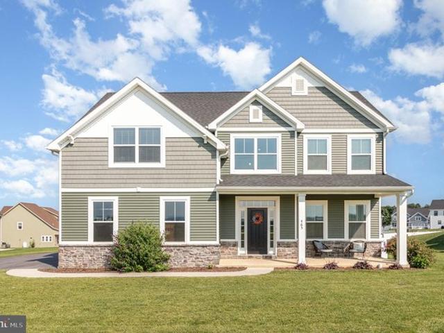 465 Winchester Dr, Chambersburg, PA 17202