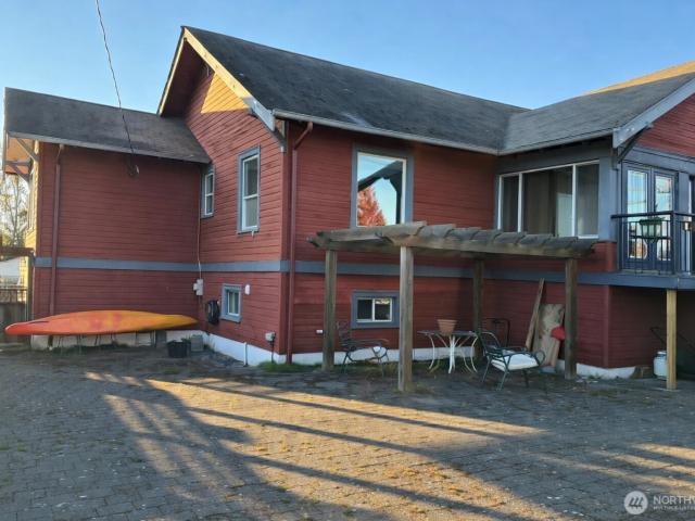 465 Tyee Dr, Point Roberts, WA 98281 | MLS #2501 | Compass