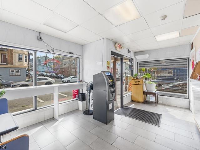 465 Union Ave