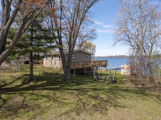 46649 Cambridge Dr, Stanchfield, MN 55080