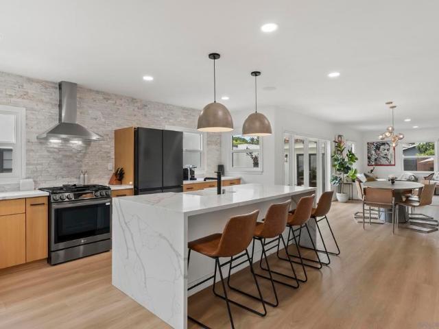 4664 Biona Dr