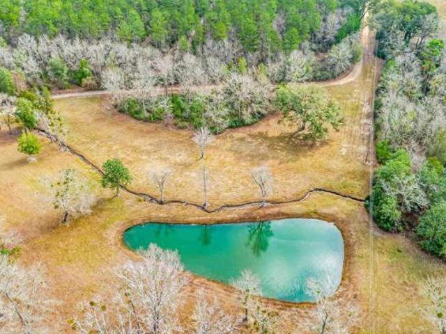 4664 Kolb Rd, Milton, FL 32570