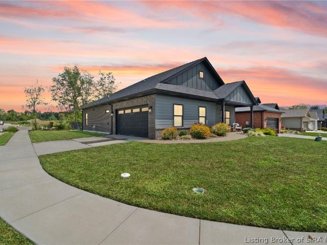 4664 Red Tail Ridge
