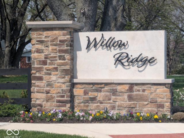 4665 Black Willow Way