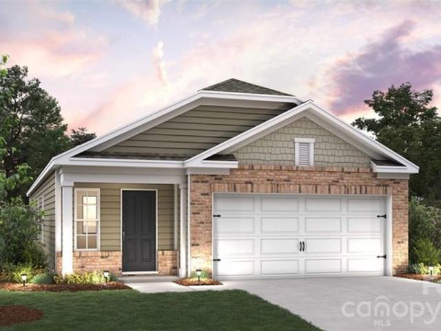 4665 Fanning Rd, Hickory, NC 28602