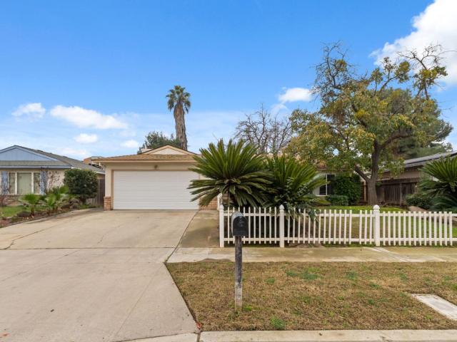 4665 W Ashcroft Ave, Fresno, CA 93722 | MLS #642620
