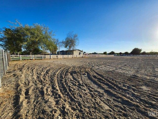 4665 Willard St, Bakersfield, CA 93314