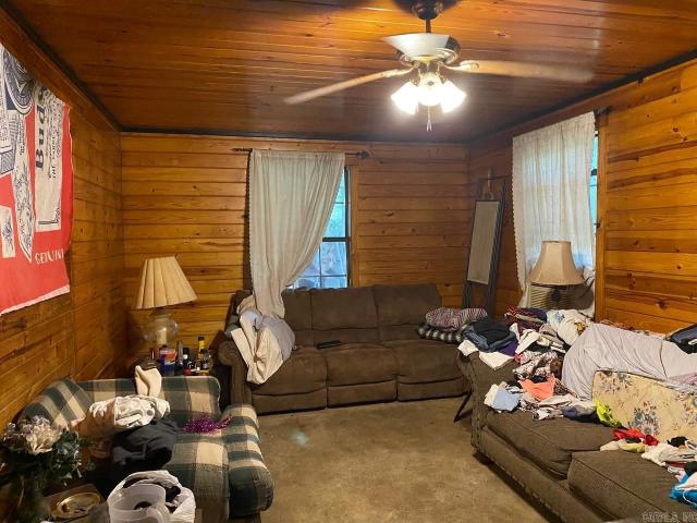 4668 Calhoun 245