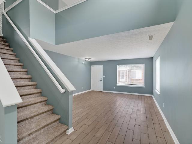 4668 Falcon Run Way