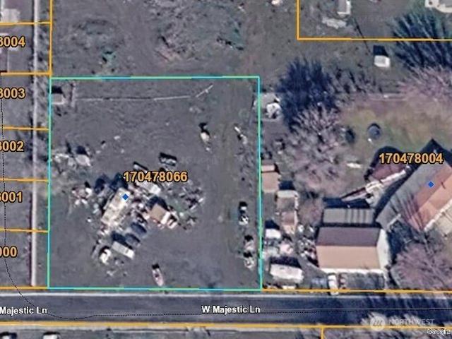 4668 Grape Dr NE, Moses Lake, WA 98837