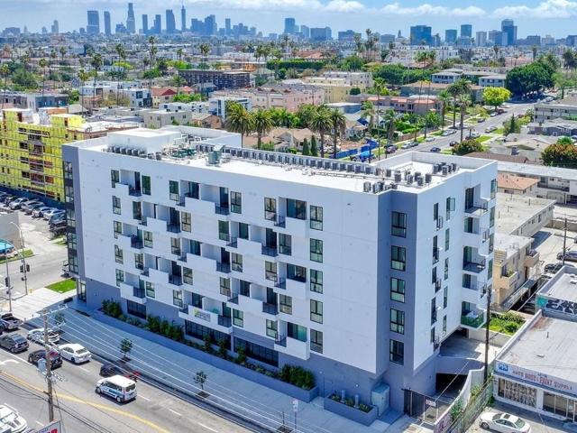 4660 Melrose Avenue Studio Apartment for Rent at 4660 Melrose Ave, Los Angeles, CA 90029 Wilshire Center Koreatown