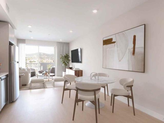 4660 Melrose Avenue 2 Bedroom Apartment for Rent at 4660 Melrose Ave, Los Angeles, CA 90029 Wilshire Center Koreatown