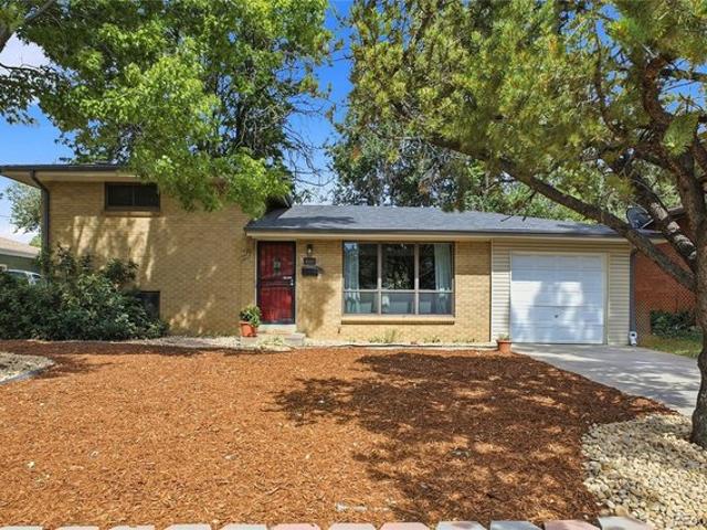 4660 Estes St, Wheat Ridge, CO 80033