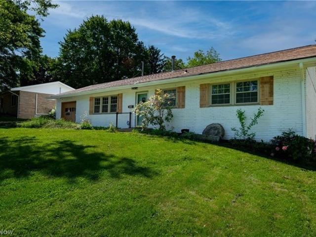 4660 4th St NW, Canton, OH 44708