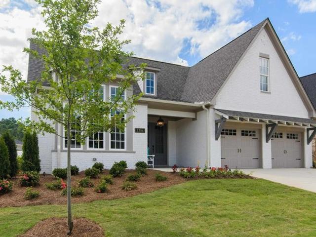 4661 Oakdell Rd, Hoover, AL 35244
