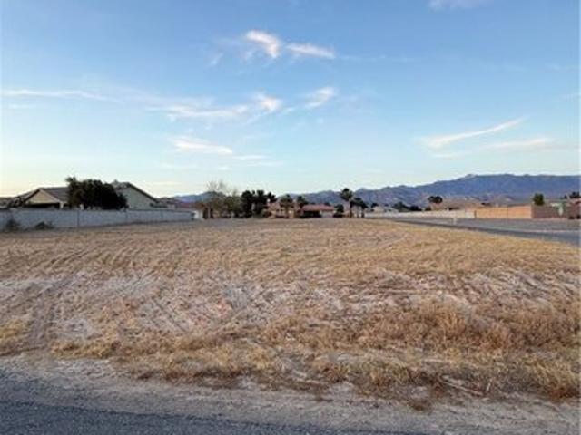 4661 E Sandpiper Ct, Pahrump, NV 89061