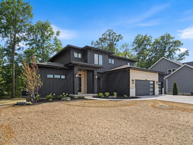4662 Hidden Ridge Drive