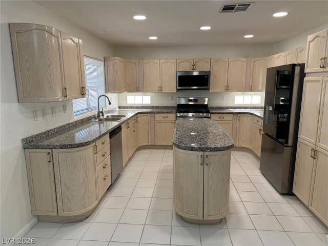 4662 Hoeker Way, Las Vegas, NV 89147 | MLS #2776 | Compass